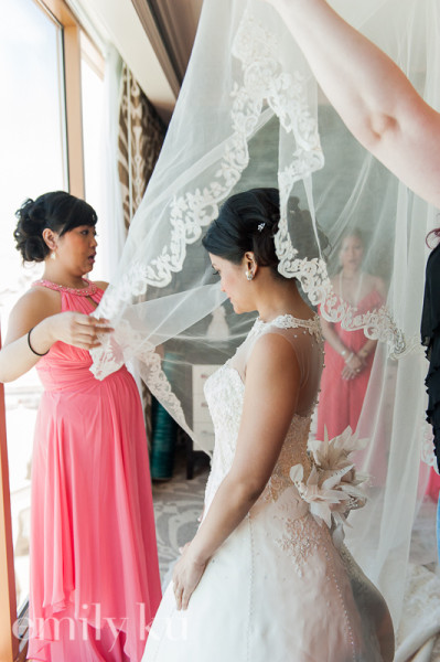 Four Seasons Las Vegas Wedding from Emily Ku Photography - Little Vegas ...